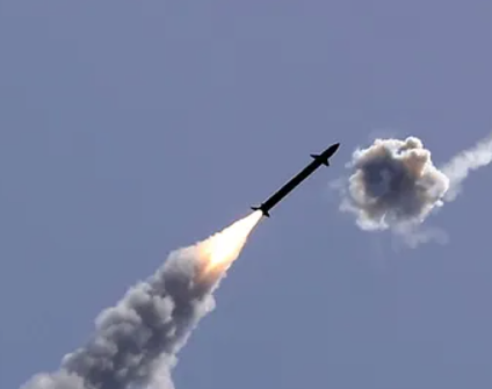 Київ постраждав від ракетної атаки вибухи пролунали до повітряної тривоги